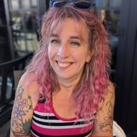 Stacy DeHart | Your Favorite Pink Haired Broker